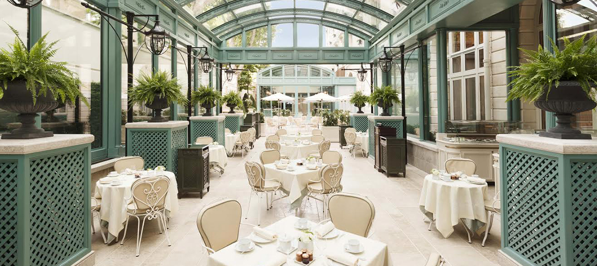 Le sublime patio intérieur du Ritz