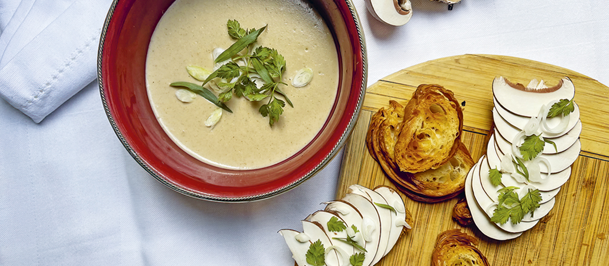 La délicieuse recette de la crème aux champignons d’Amandine Chaignot